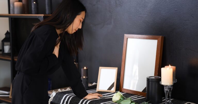 15 Creative Ways to Display Funeral Photos